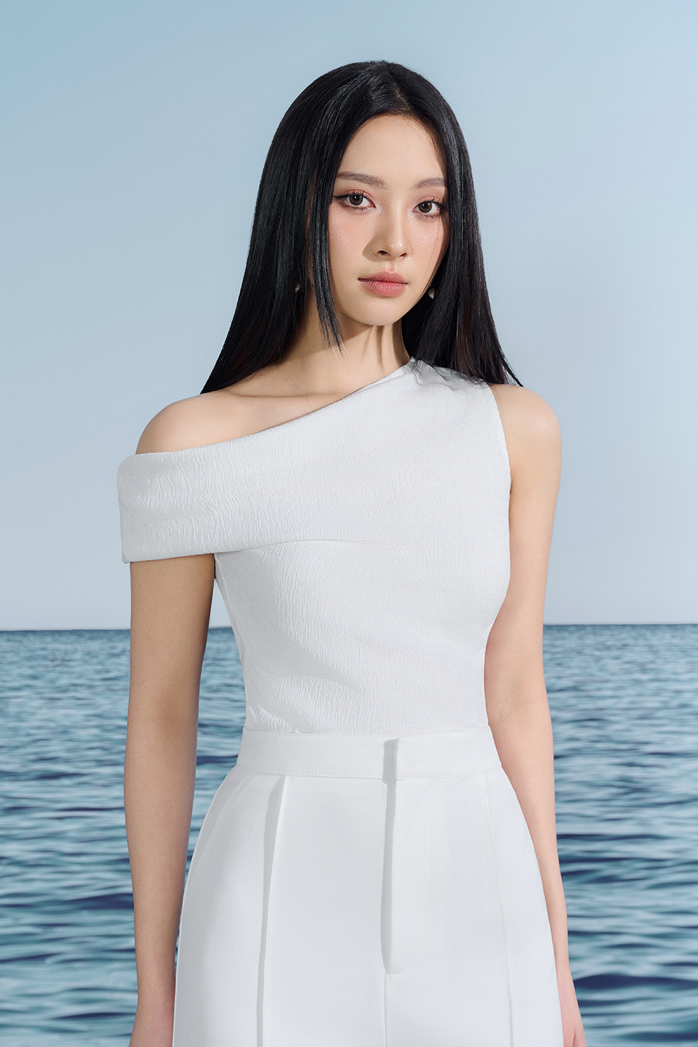 Karleen Off the Shoulder Draped Asymmetrical Top In Iconic White | Chello