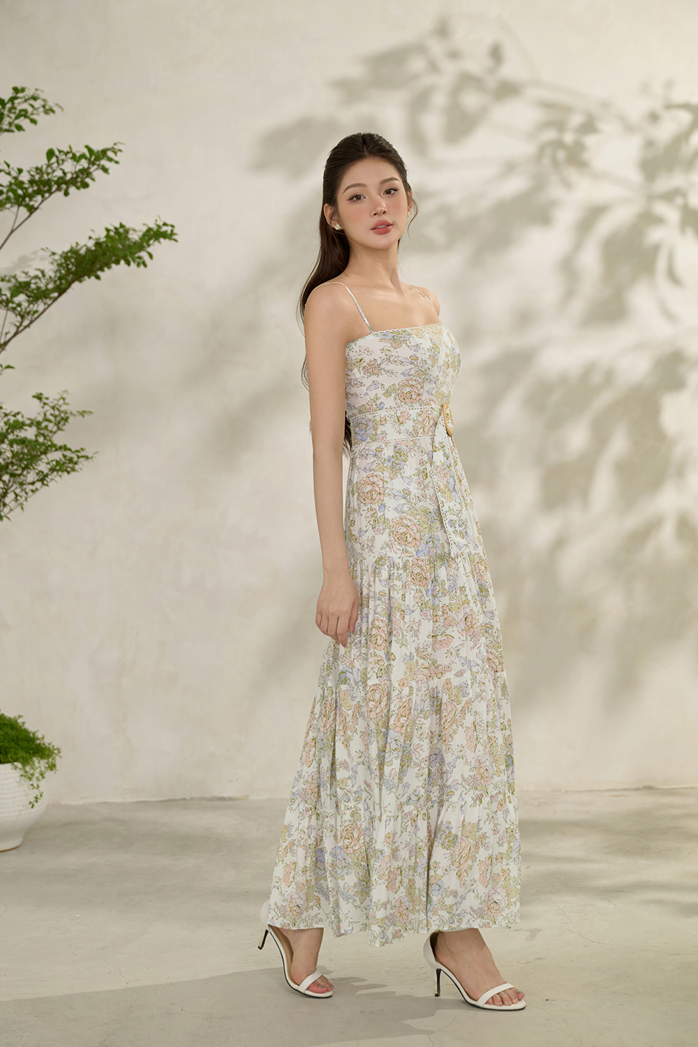 Aerilyn Belted Maxi Dress in Sketchbook Blooms | Chello