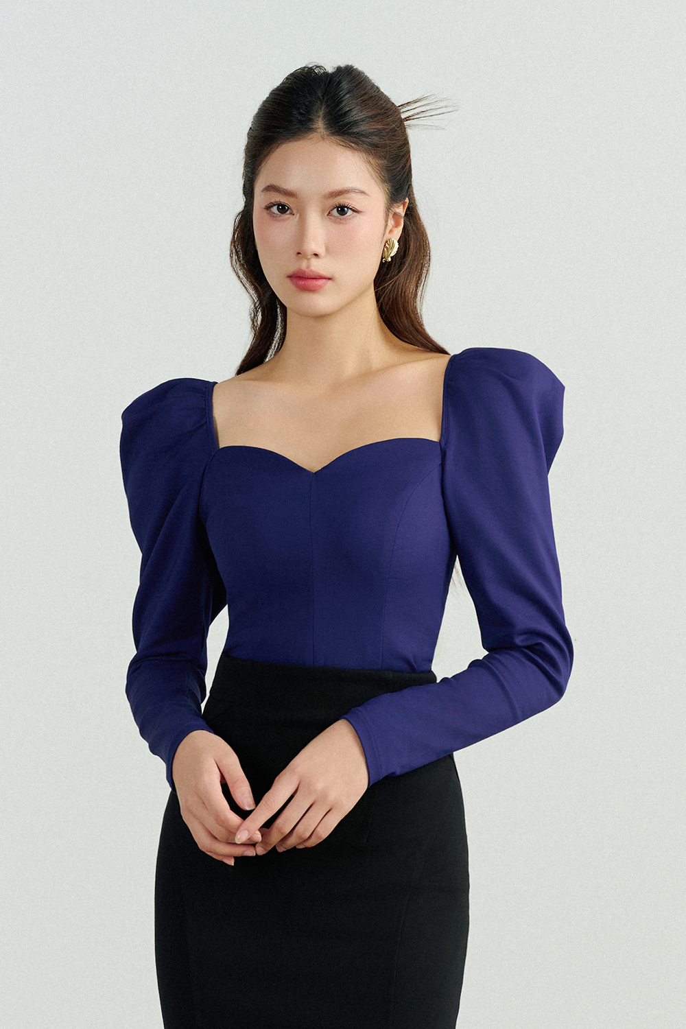 Myley Sweetheart Puff Long Sleeves Top in Royal Blue | Chello