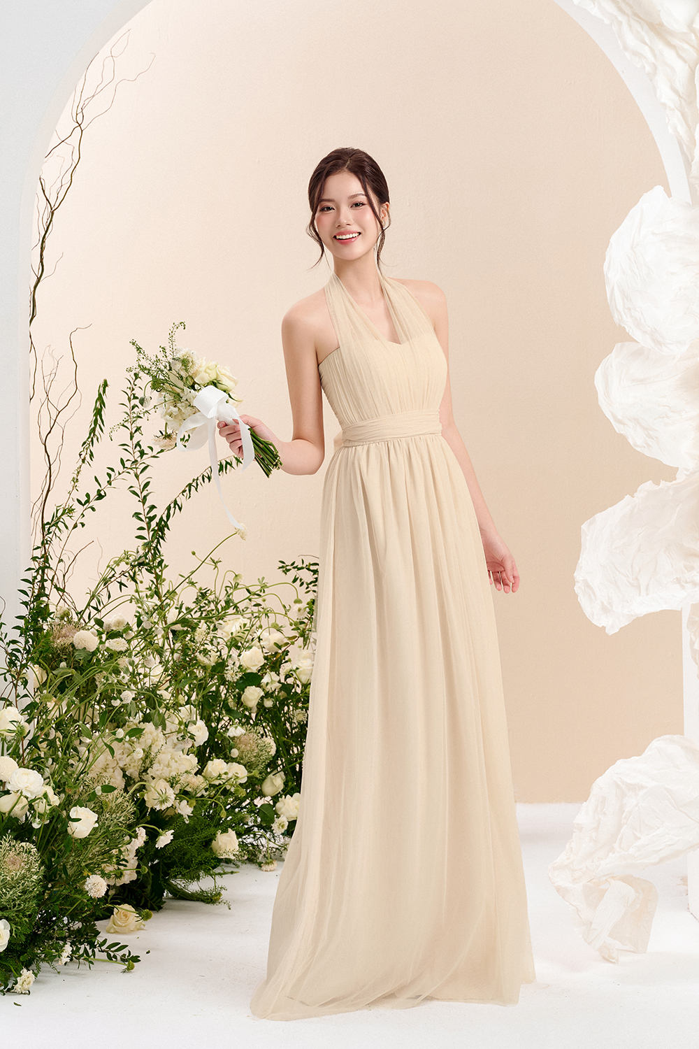 Harlow Infinity Maxi Dress in Chantilly Cream | Chello