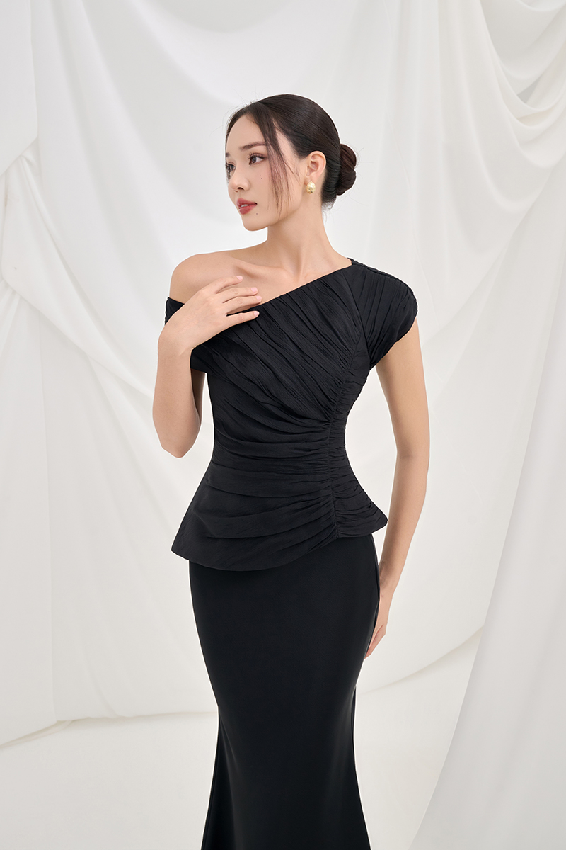 Blythe Padded Asymmetrical Structured Top in Classic Black | Chello