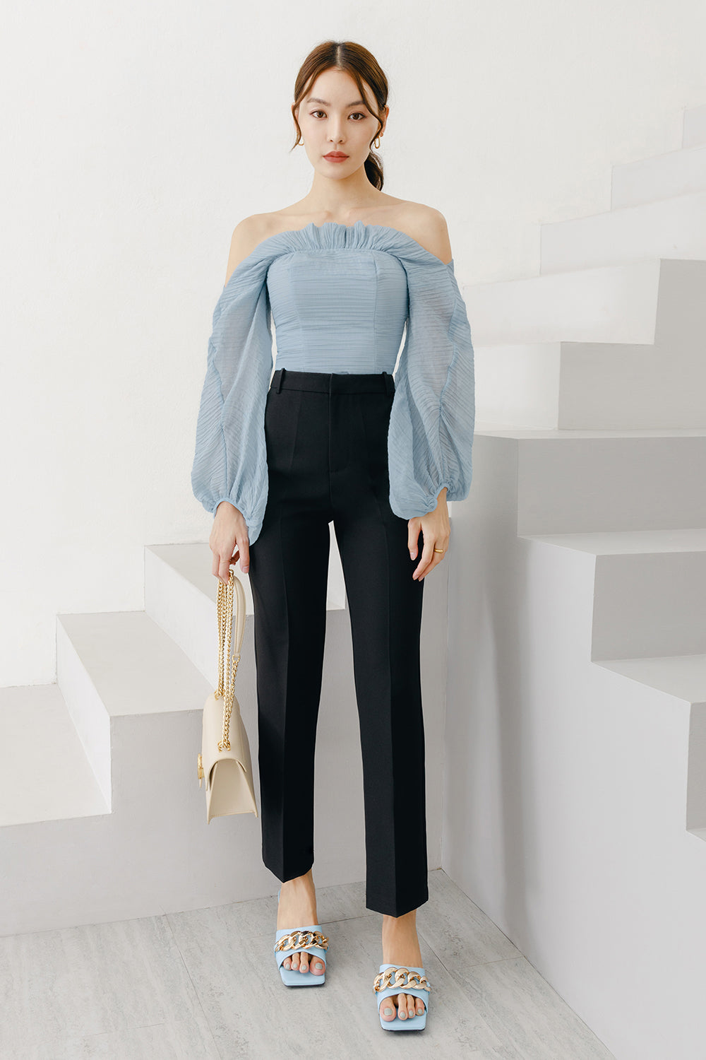 Hayden Slim Fit Pants in Classic Black | Chello