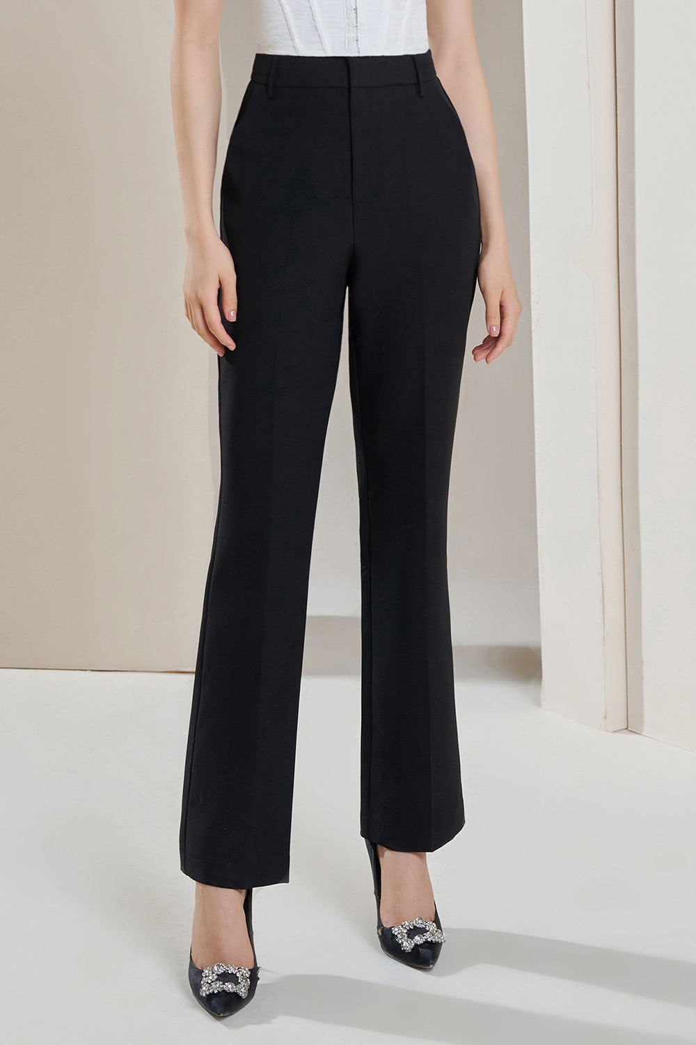 Hayden Slim Fit Pants in Classic Black | Chello